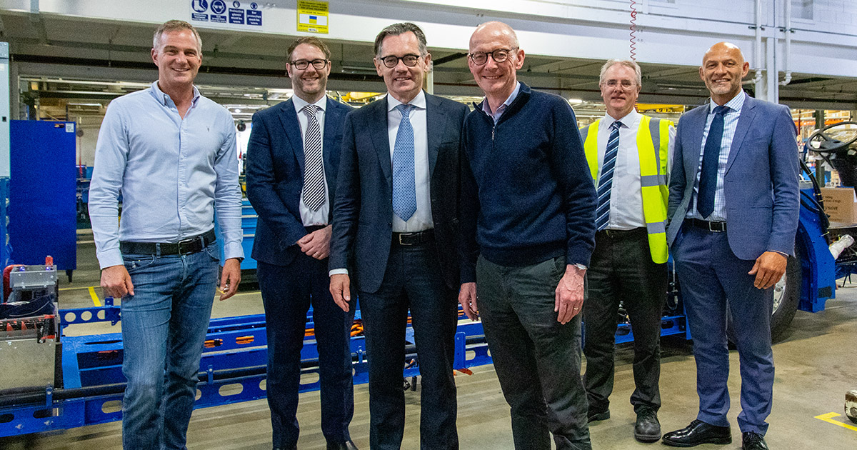 Labour Treasury Chief Visits Wrightbus | Wrightbus