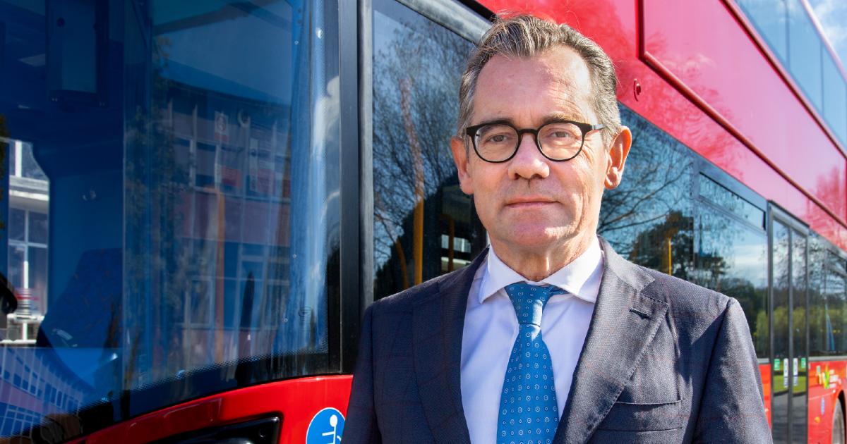 WRIGHTBUS SEALS £150m DEAL WITH HSBC UK | wrightbus.com